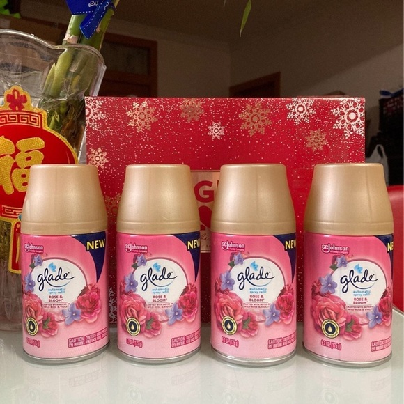 Glade | Other | Glade Rose Bloom Automatic Room Spray Refills X4 | Poshmark
